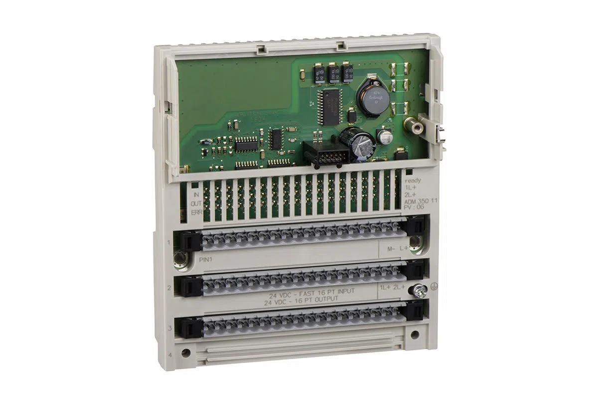 Kup 170ADM39030 Schneider Electric Modicon Momentum | ADEGIS