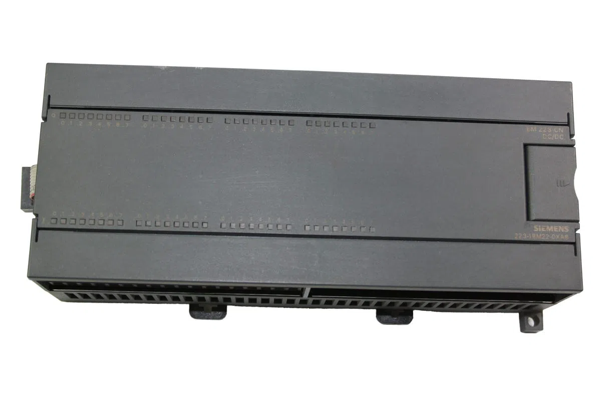 Kup 6ES7223-1BM22-0XA8 Siemens Simatic S7 | ADEGIS