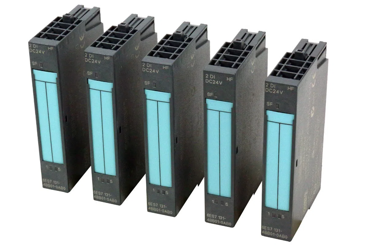 Buy 6ES7131-4BB01-0AB0 Siemens Simatic ET200 | ADEGIS